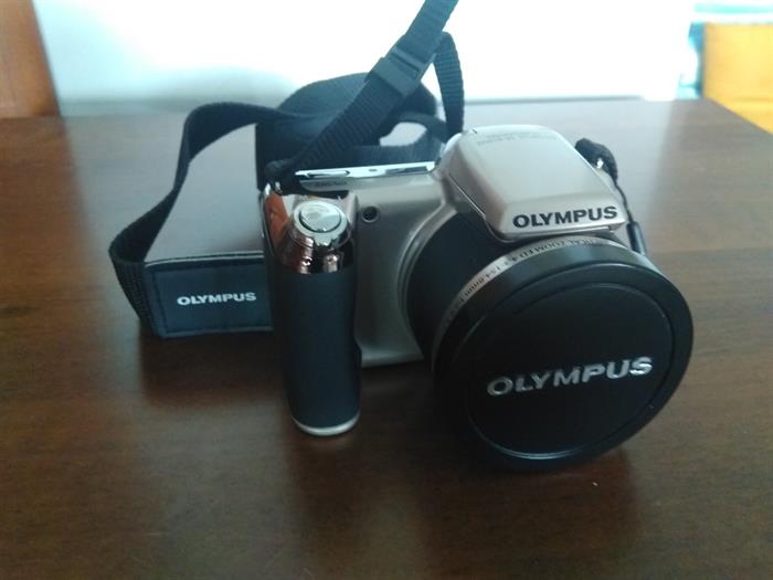 OLIMPUS SP-810UZ