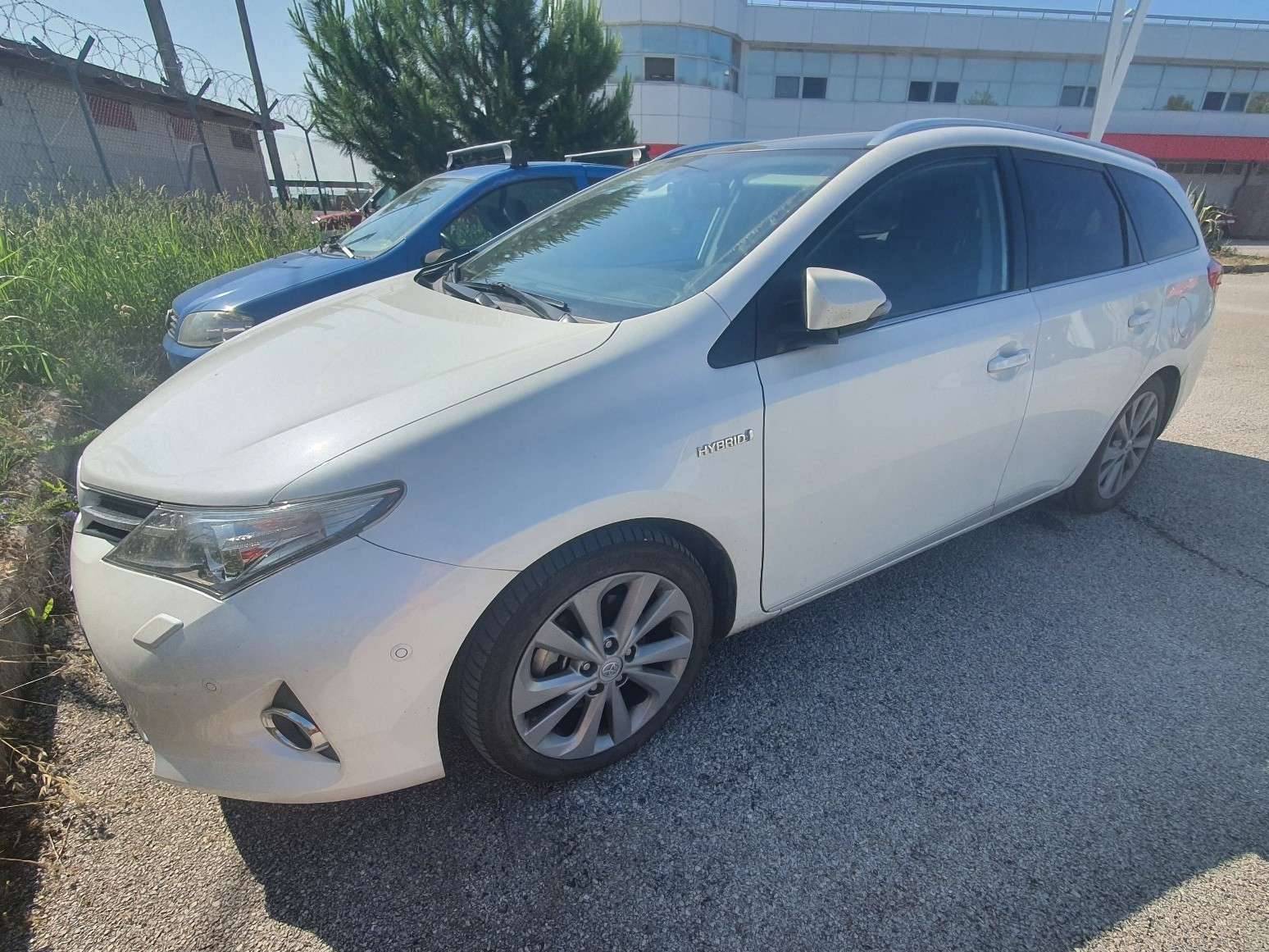 Toyota Auris5p 1.8h Lounge