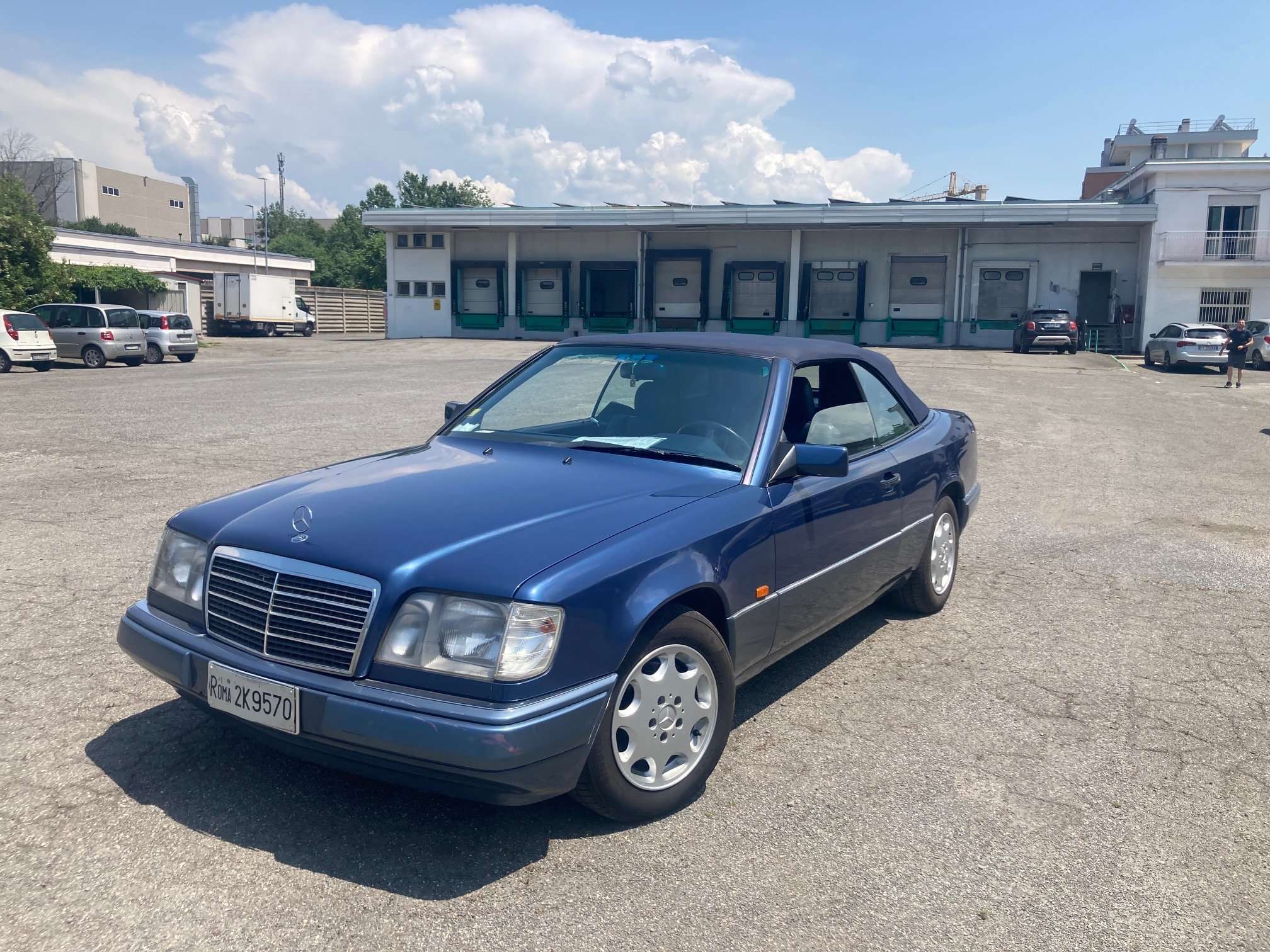 Mercedes-Benz E 200E Cabrio 200