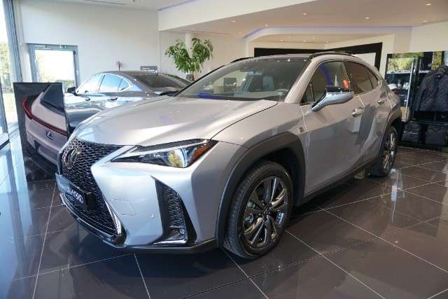 Lexus UX 250hHybrid Design