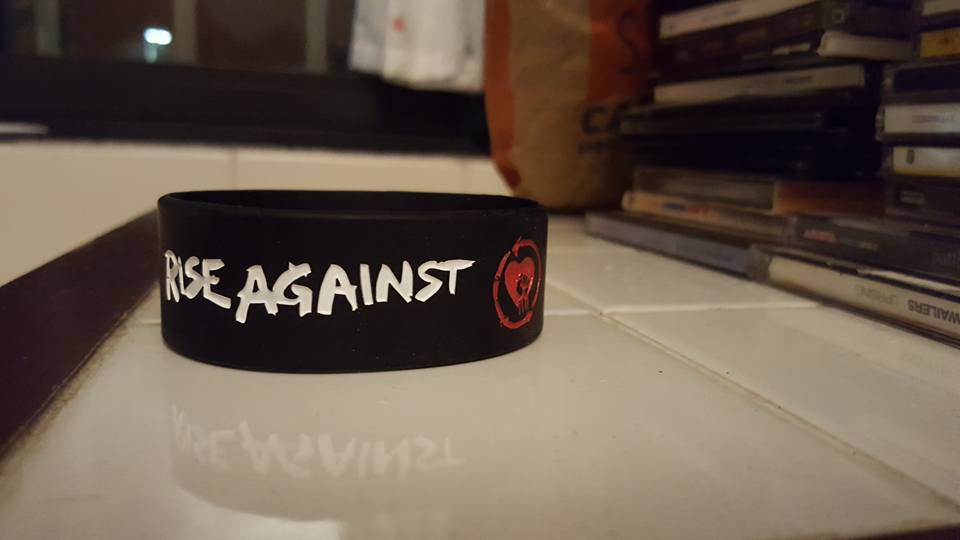 BRACCIALE RISE AGAINST