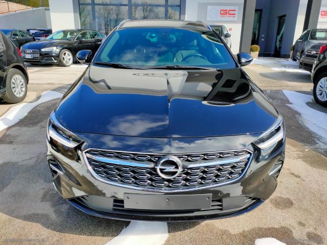 Opel insignia 2.0 cdti 174 cv s&s st bus. elegance