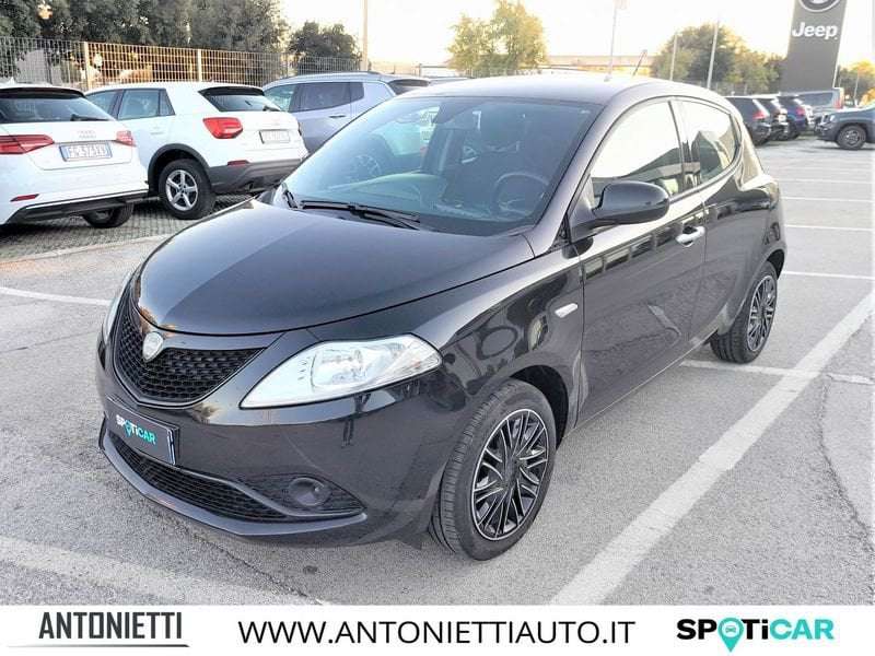 Lancia Ypsilon1.2 69 CV 5 porte Gold