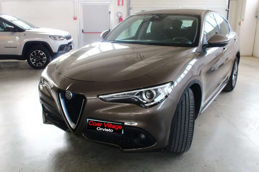 Alfa Romeo Stelvio2.2 Turbodiesel 180 CV AT8 RWD Business