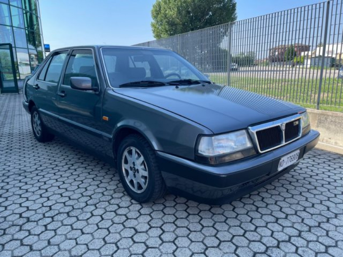 LANCIA Thema 2.0 i.e. 16V cat