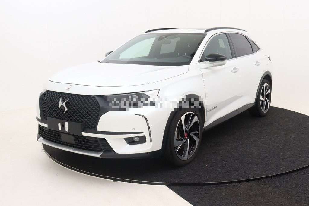 DS Automobiles DS 7 CrossbackE-Tense Performance Line+