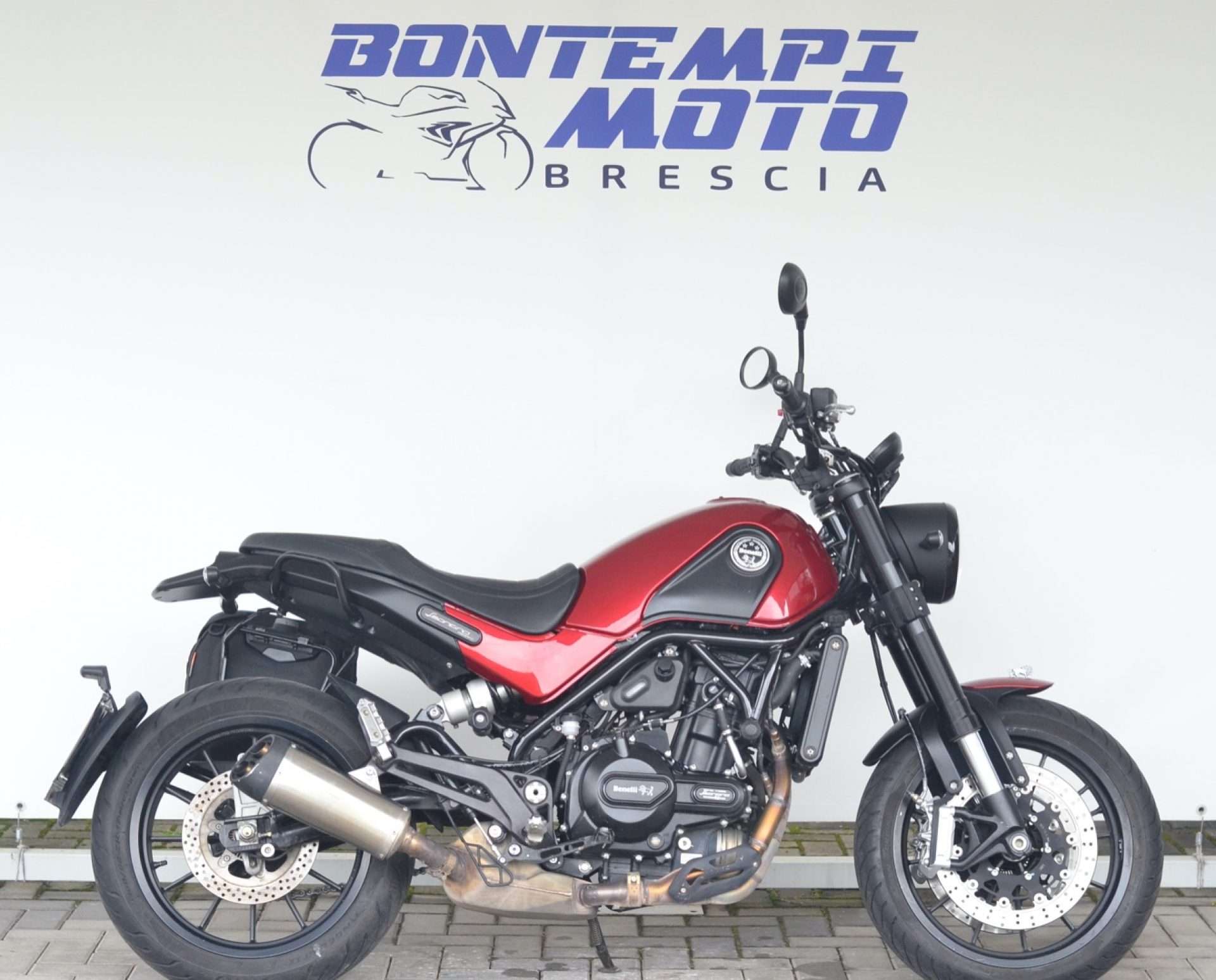 Benelli Leoncino 500 2020