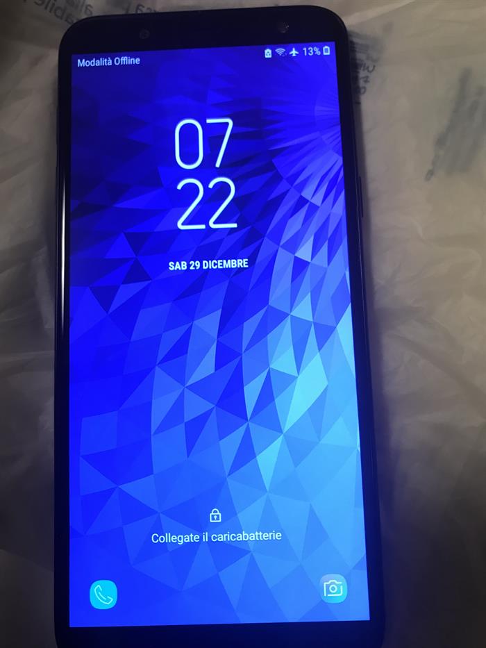 SAMSUNG J6