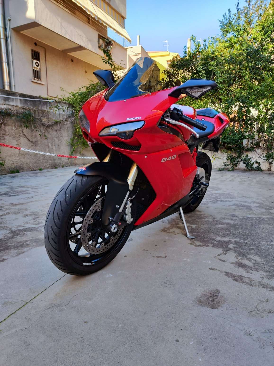 Ducati 848