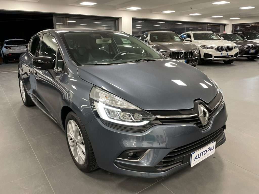 Renault Clio1.5 dCi Moschino Zen