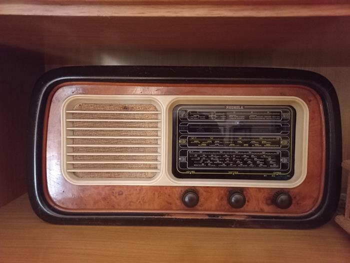 RADIO