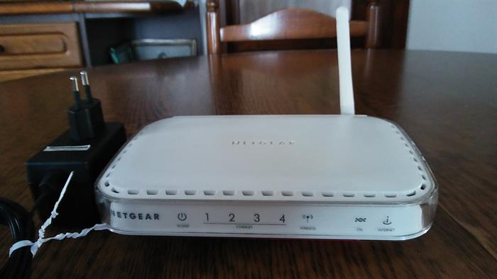 MODEM ROUTER NET GEAR