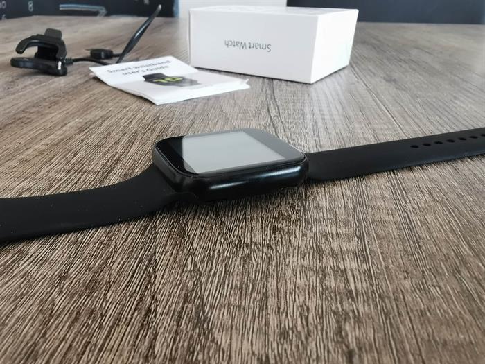 SMARTWATCH IWO 12 42MM CON CHIAMATE BLUETOOTH NUOVO