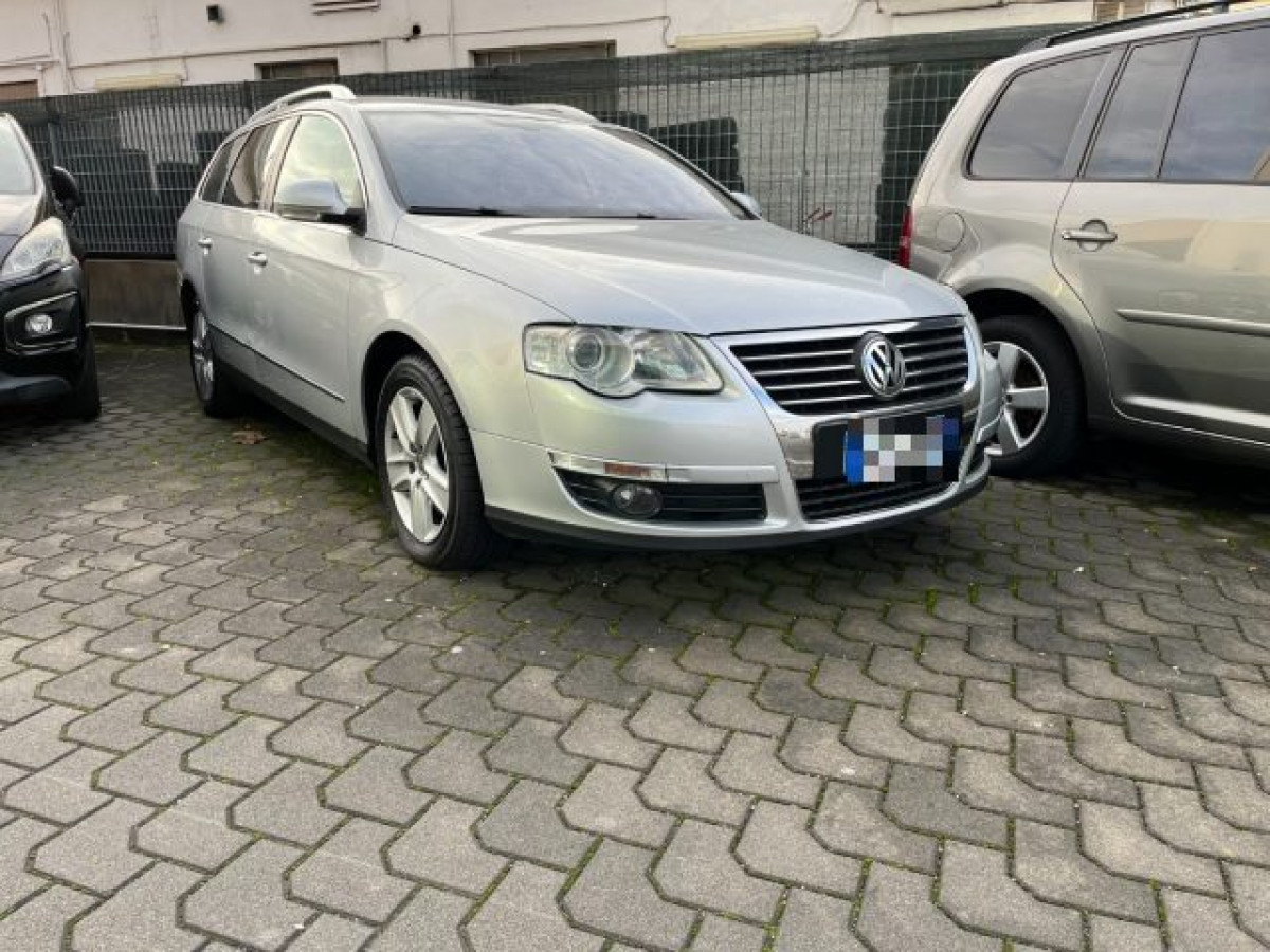 VOLKSWAGEN Passat 6ª serie Passat 2.0 TDI DPF Var. Highline