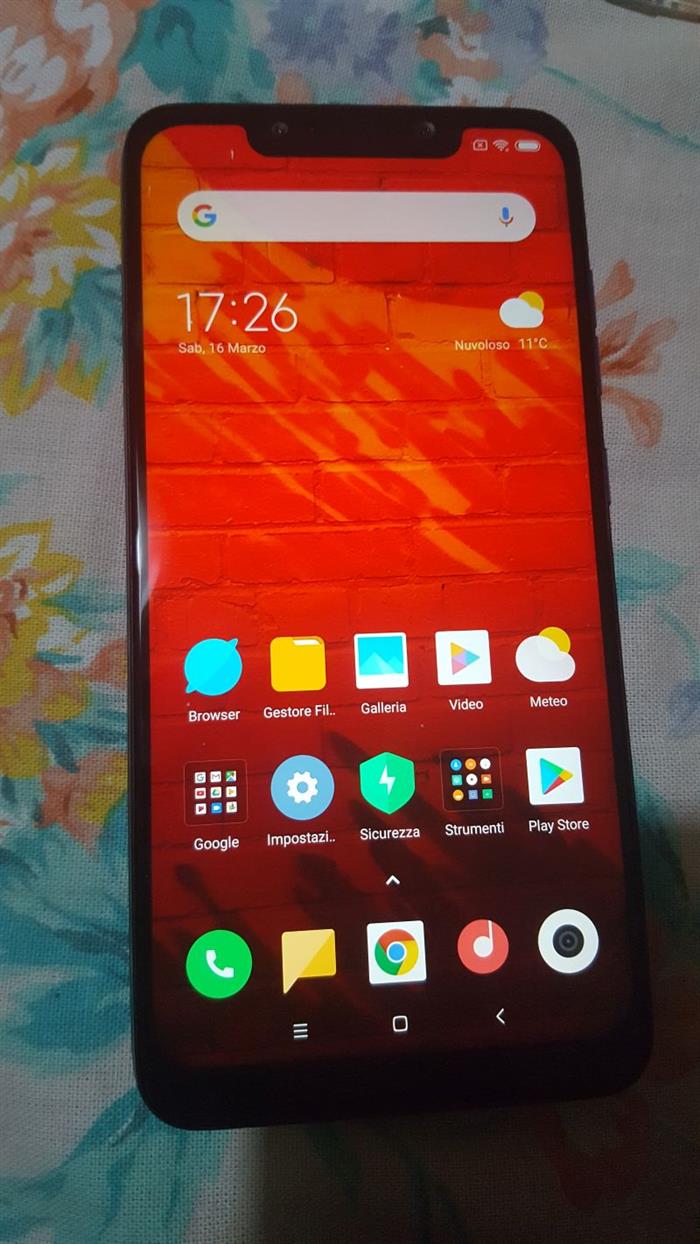 XIAOMI POCOPHONE F1