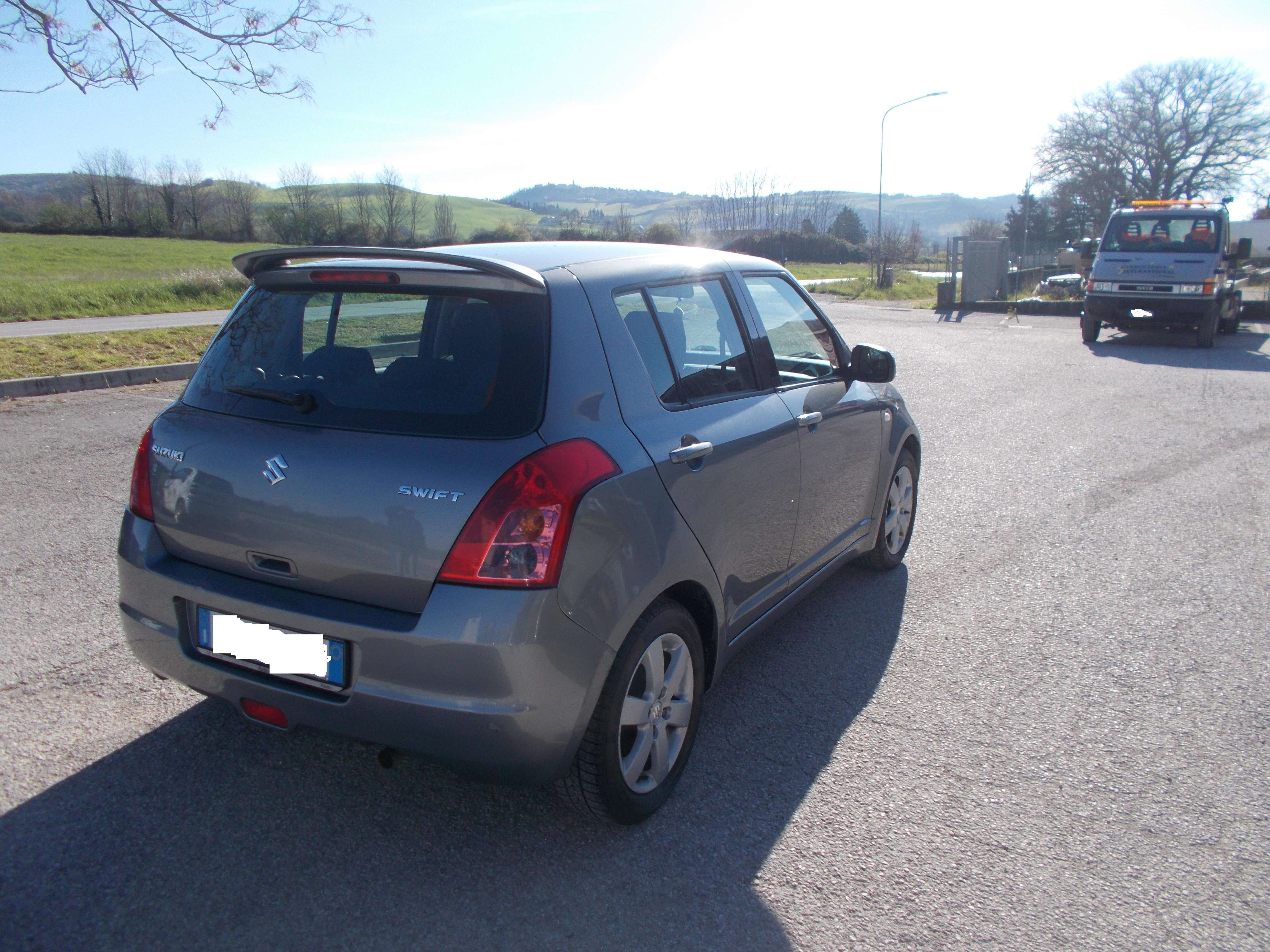 Suzuki Swift5p 1.3 16v GL Safety Pack