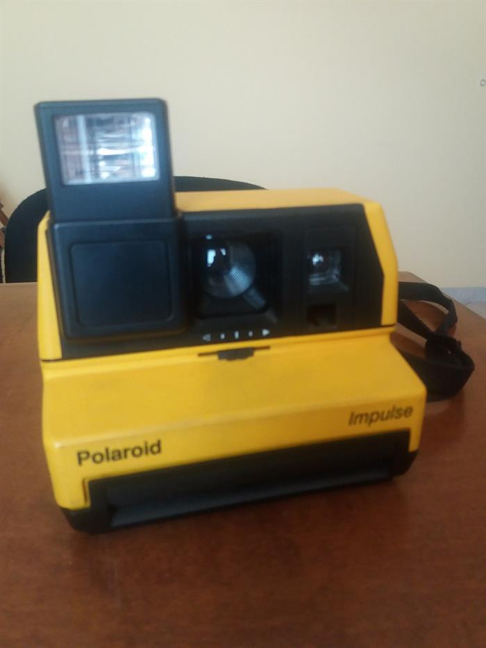 POLAROID IMPULSE