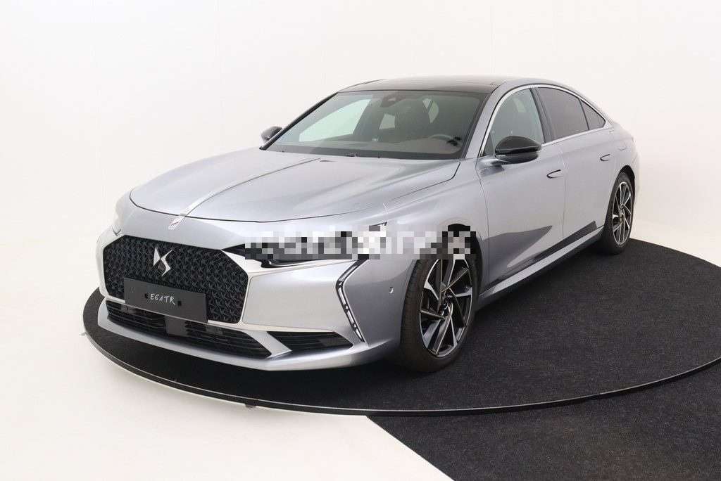 DS Automobiles DS 9E-Tense Rivoli+ 225Hp