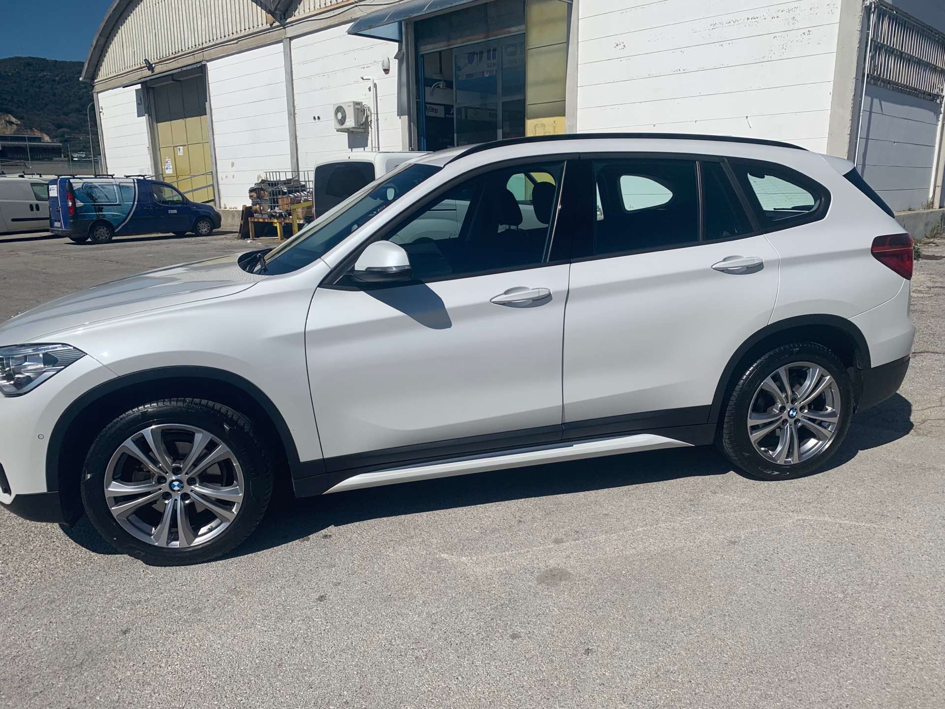 BMW X1sdrive18d Sportline Fari Led/ Navi