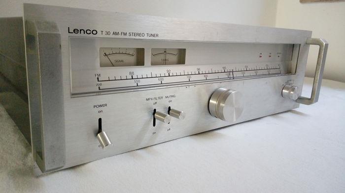 RADIO LENCO T3