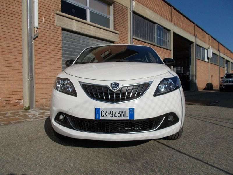 Lancia Ypsilon1.0 FireFly 5 porte S&S Hybrid Gold 338.7575187 M