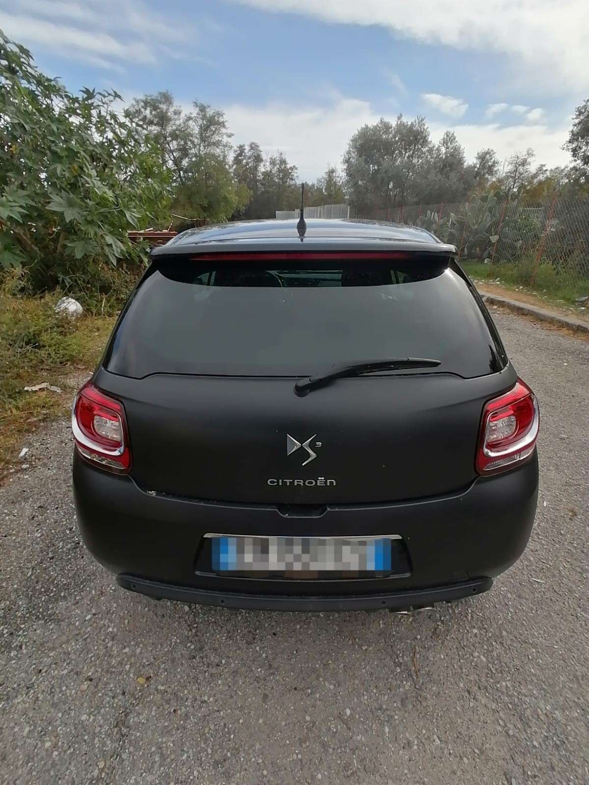 Citroen DS31.6 e-hdi airdream Just Black 115cv