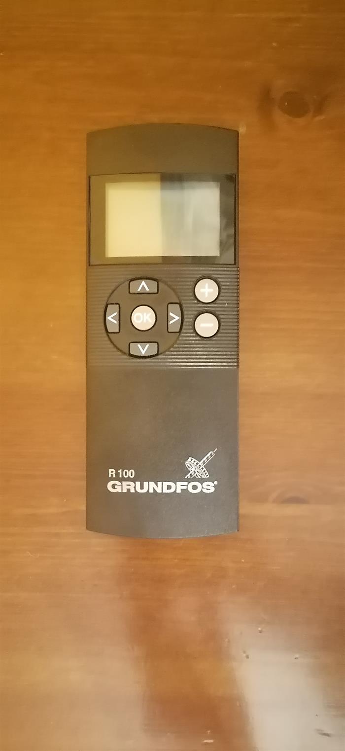 TELECOMANDO GRUNDFOS R100