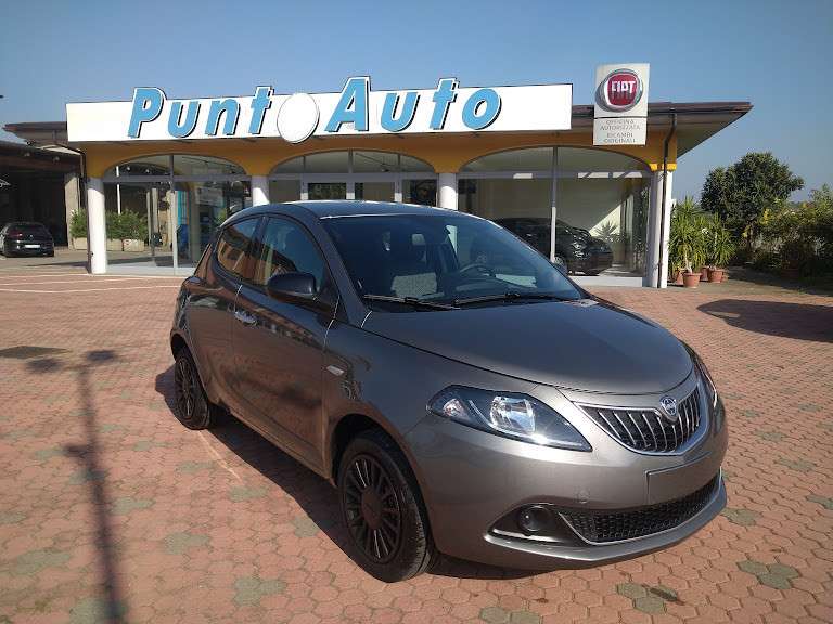 Lancia Ypsilon1.2 69 CV 5 porte GPL mod. Silver KMØ *PRONTA CON