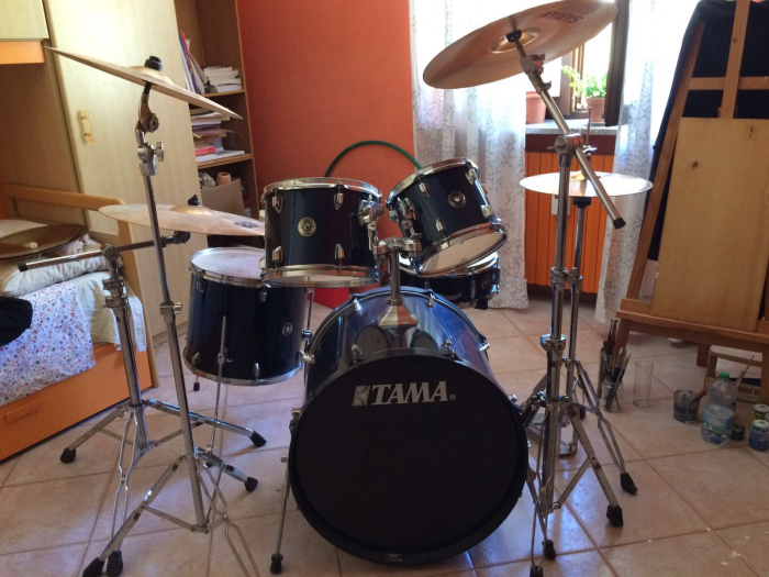 BATTERIA A PERCUSSIONE TAMA