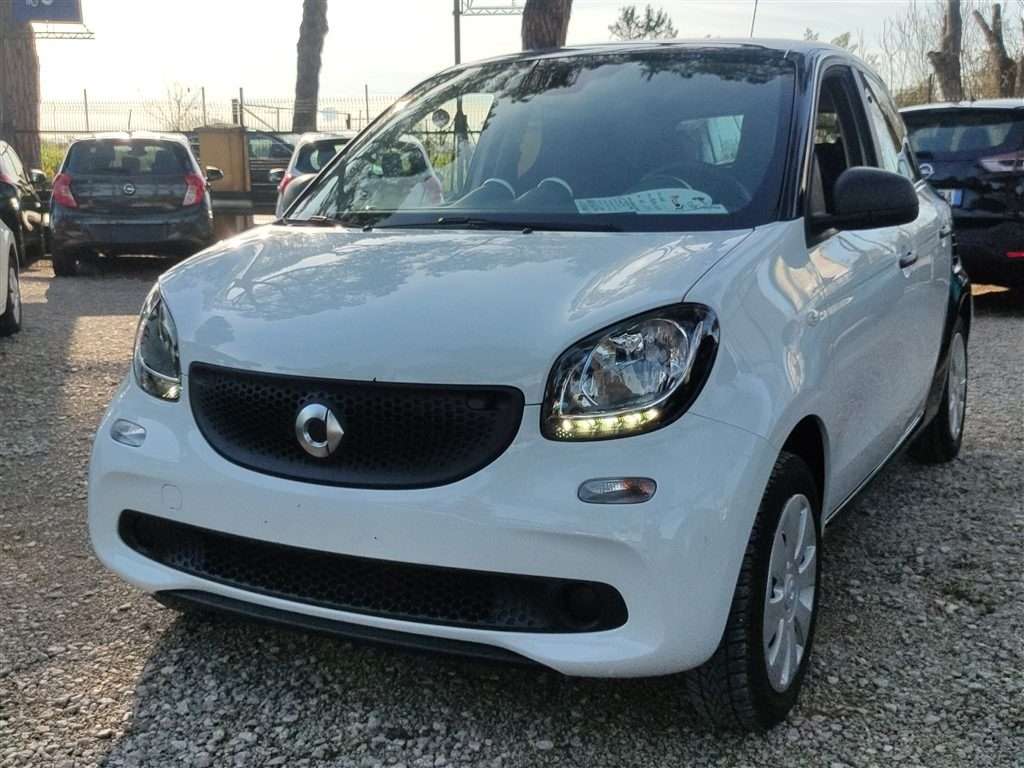 smart forFour70 1.0 Youngster CRUISE,CLIMA OK Neopatentati