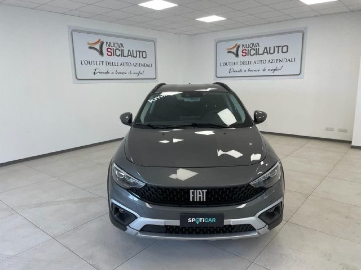 FIAT Tipo (2015-->) Tipo 1.6 Mjt S&S 5 porte Cross