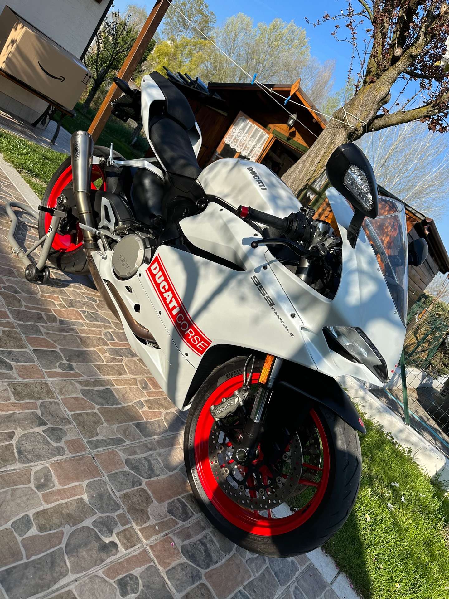 Ducati 959 Panigalebianco perlato / rosso